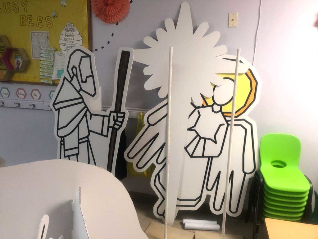 Illustrated Nativity Figures: Get Creative with Life-Size Nativity Figures